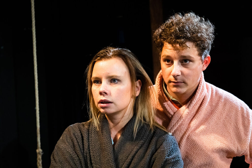 Succépjäsen Tårtljus med Katrin Sundberg på Playhouse Teater